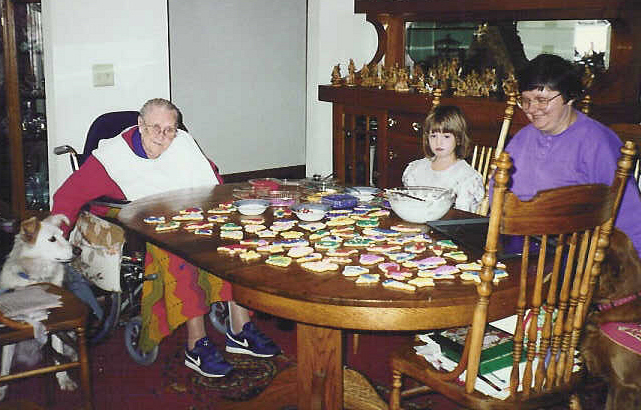 The Best Family Tradition of All – Baking Christmas Cookies ...
